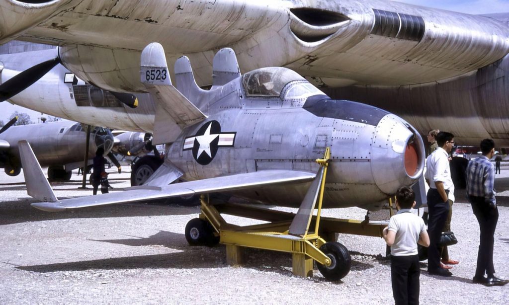 Lesser-Known Pages in Aviation History: The McDonnell XF-85 Goblin ...